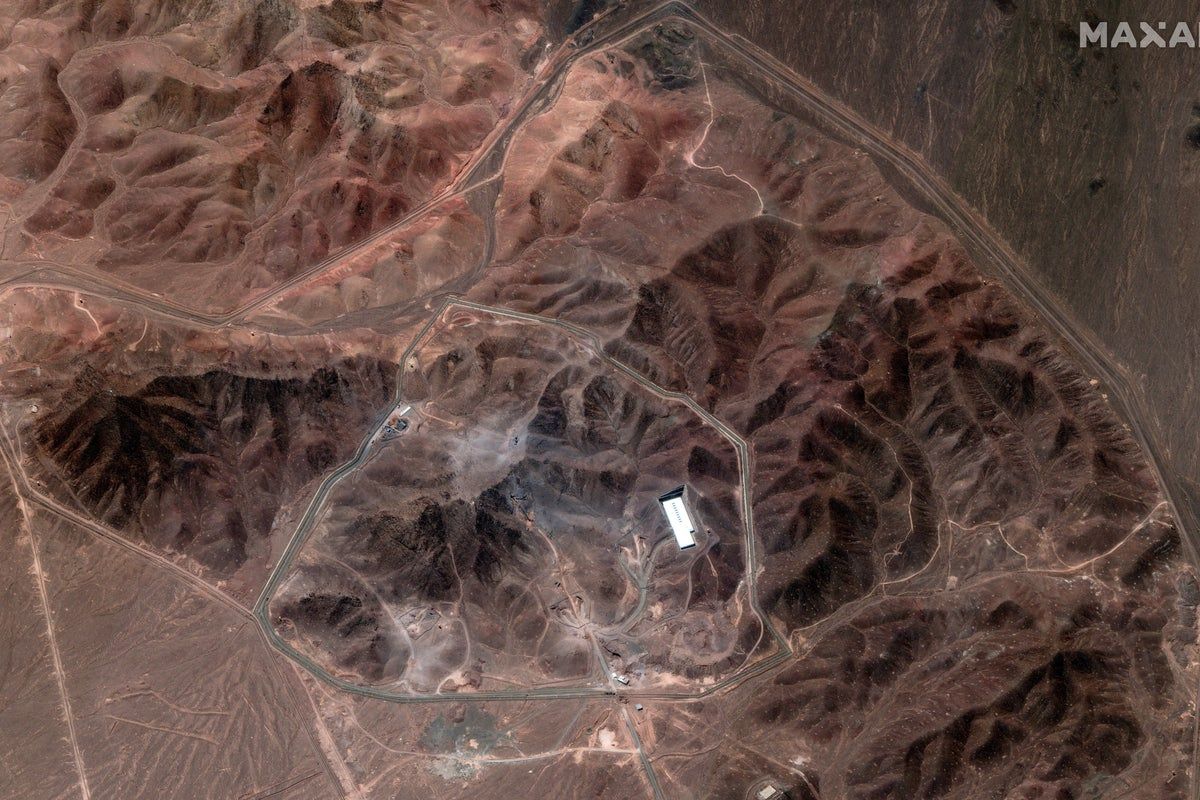 Iran assesses the damage and lashes out after Israeli…