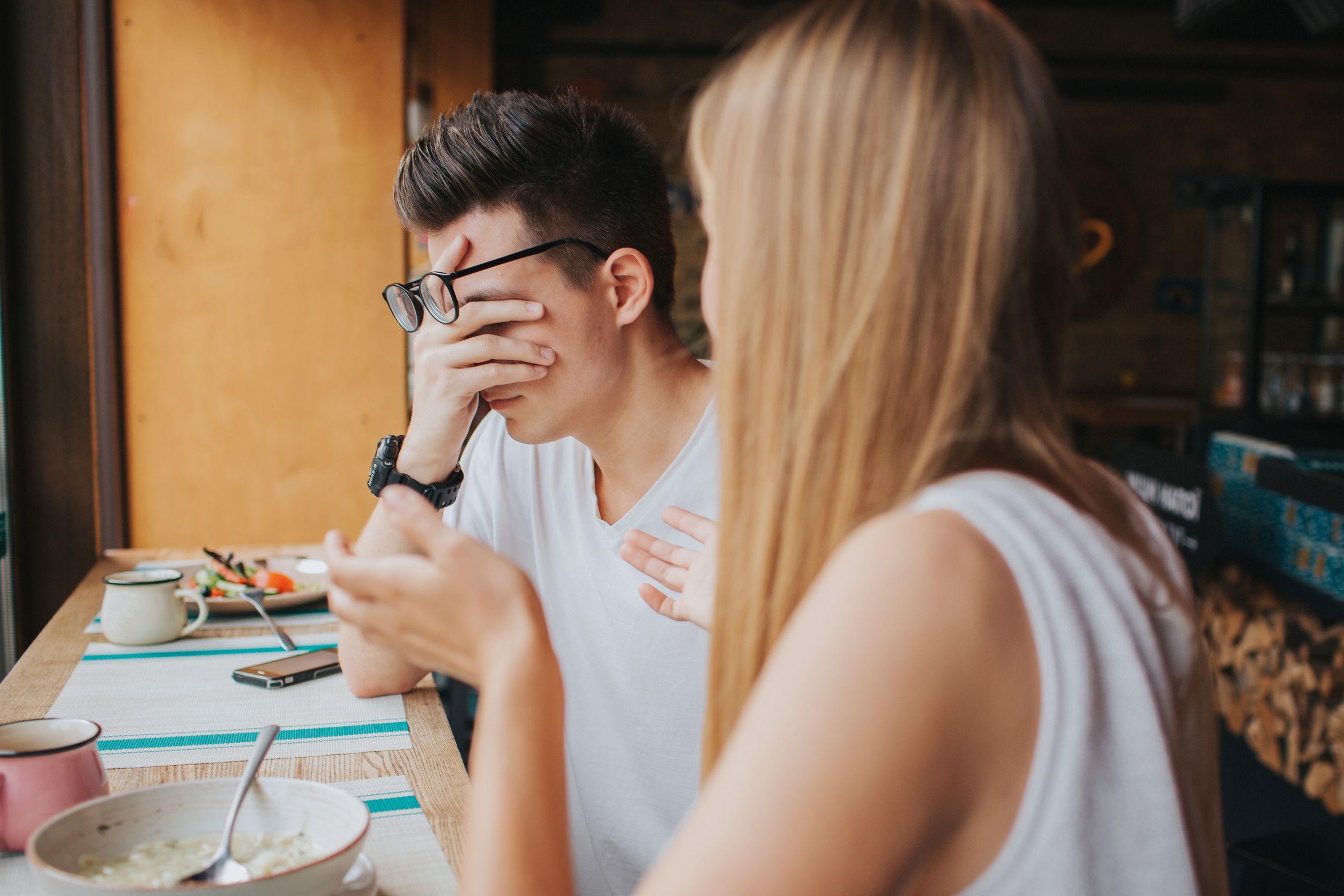 10 Little Things That Make People Feel Judged by You