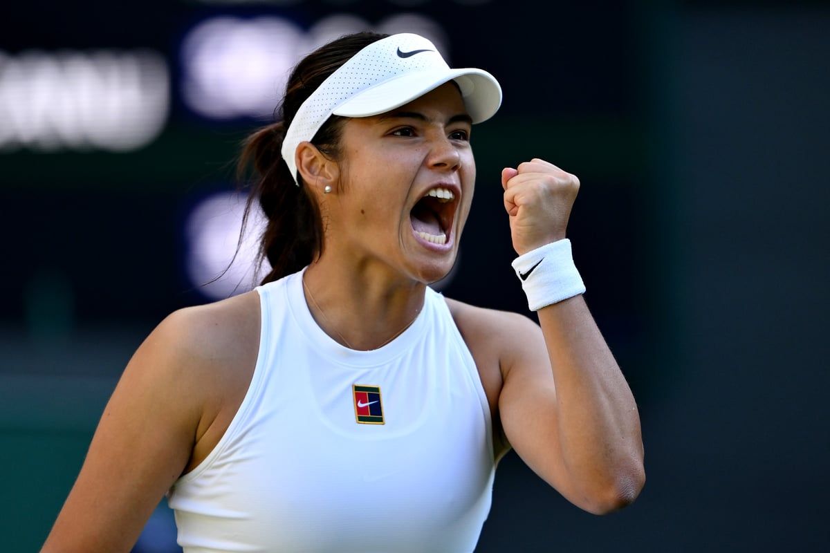 What time is Emma Raducanu playing at Wimbledon today?…