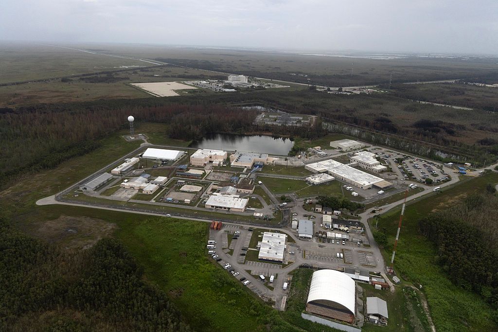 ICE Detainees In Miami-Dade Set To Be Taken To…