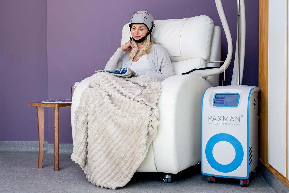 The helmet that can stop chemotherapy patients from…