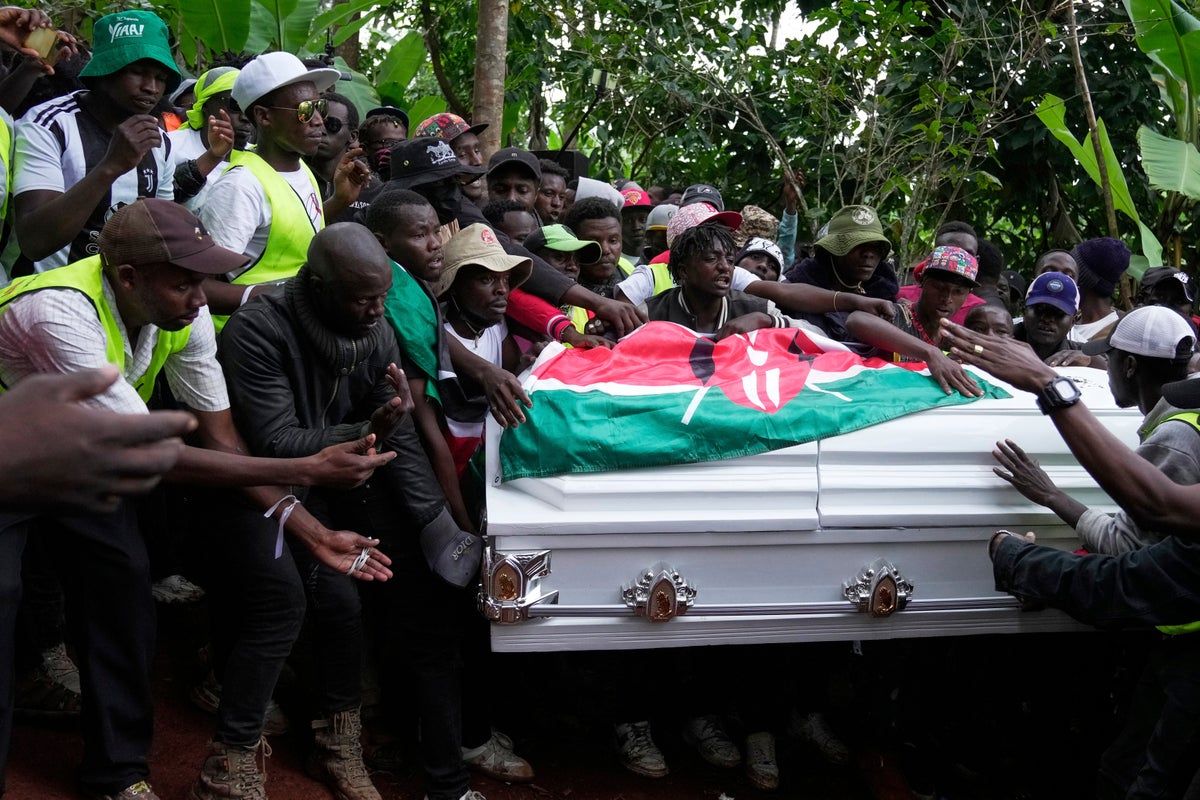 Photos of funeral of Kenyan civilian shot dead by…