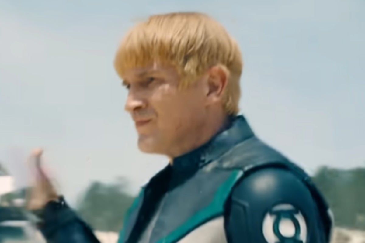 Superman star defends his character’s bizarre haircut…