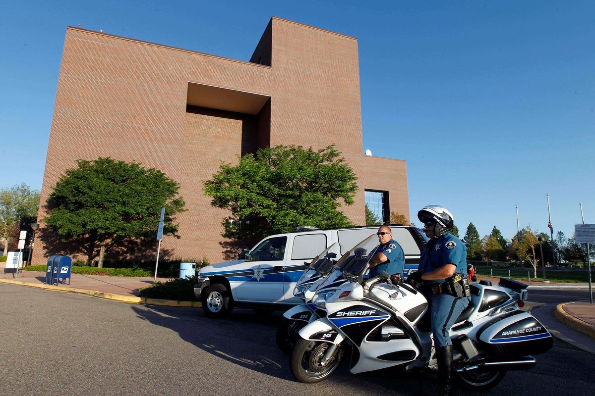 Colorado dentist accused of poisoning his wife's…