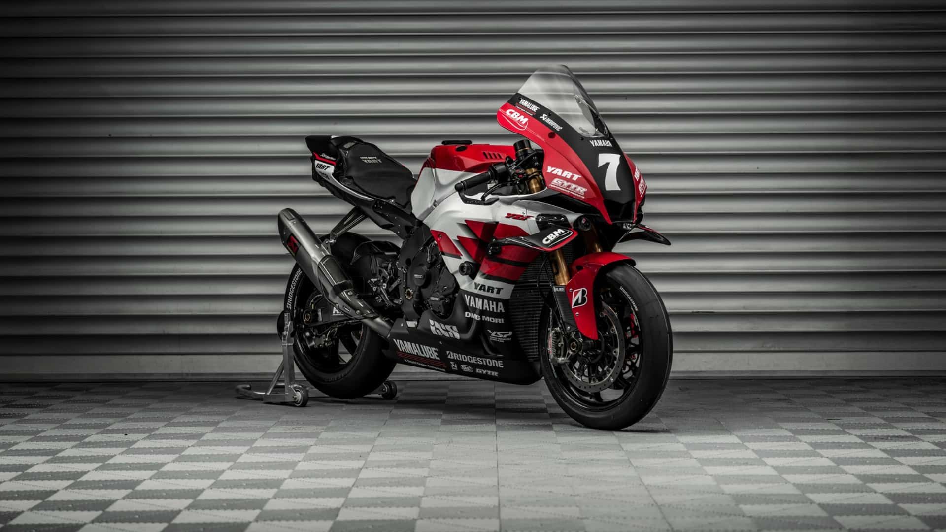 Yamaha’s Suzuka R1 Race Bike Livery Is Straight Out of…