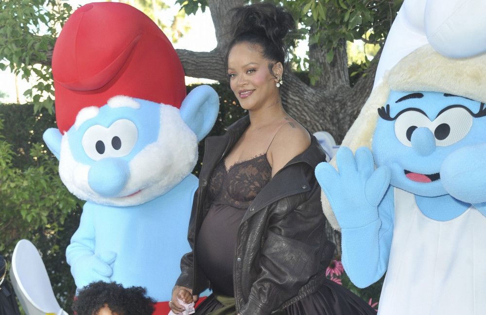 Rihanna reveals how late father Ronald Fenty inspired…