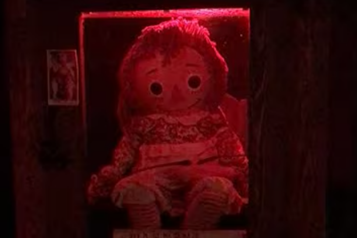 Annabelle' Doll Curse Strikes Again? Tour Guide Dan…