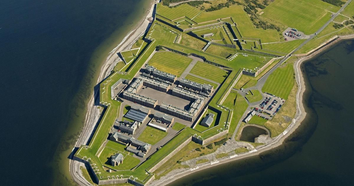 Sink hole at historic Highland fort built after…