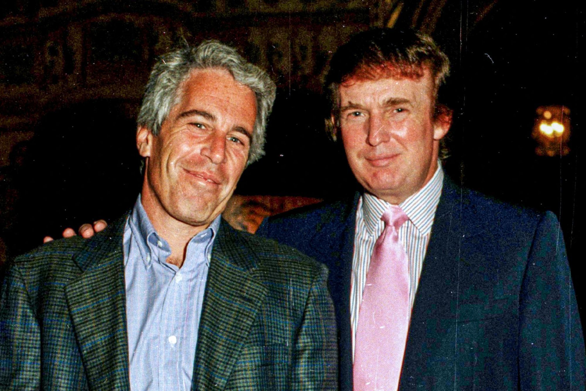 Trump Threatened To Sue WSJ Over Report About Birthday…