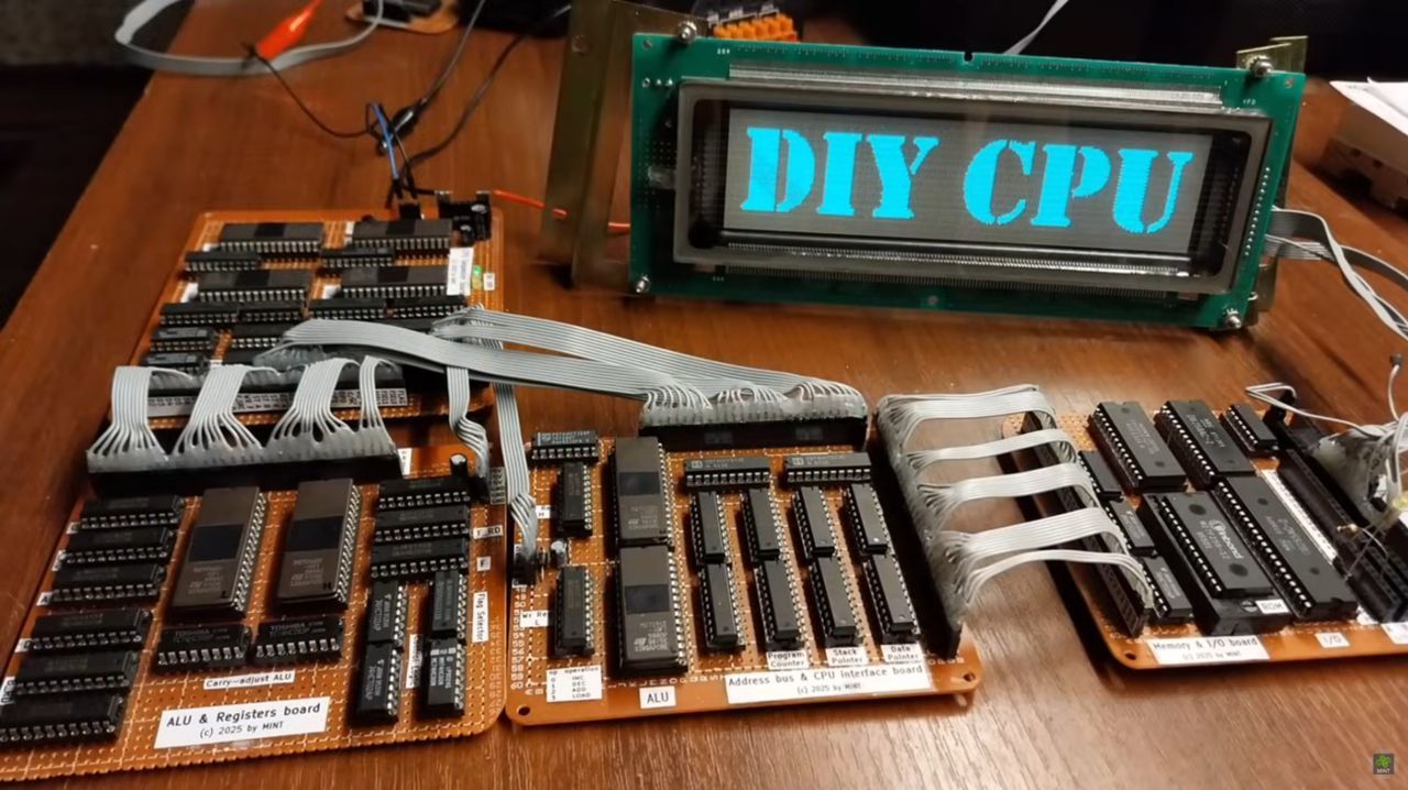 A DIY mad scientist from Poland built his own CPU out…