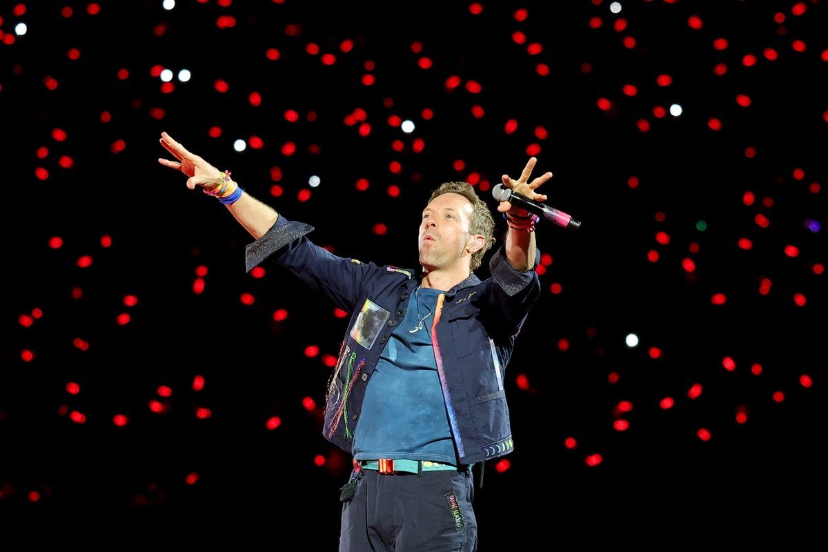 Chris Martin warns Coldplay audience at first concert…