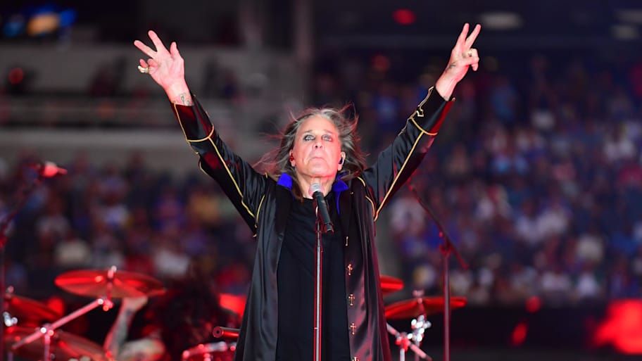 Sports Illustrated - Sports World Pay Tribute to Ozzy…