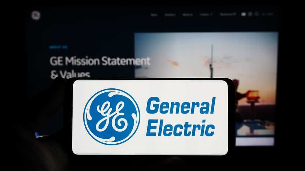 GE Stock Just Hit a 25-Year High. Should You Buy…