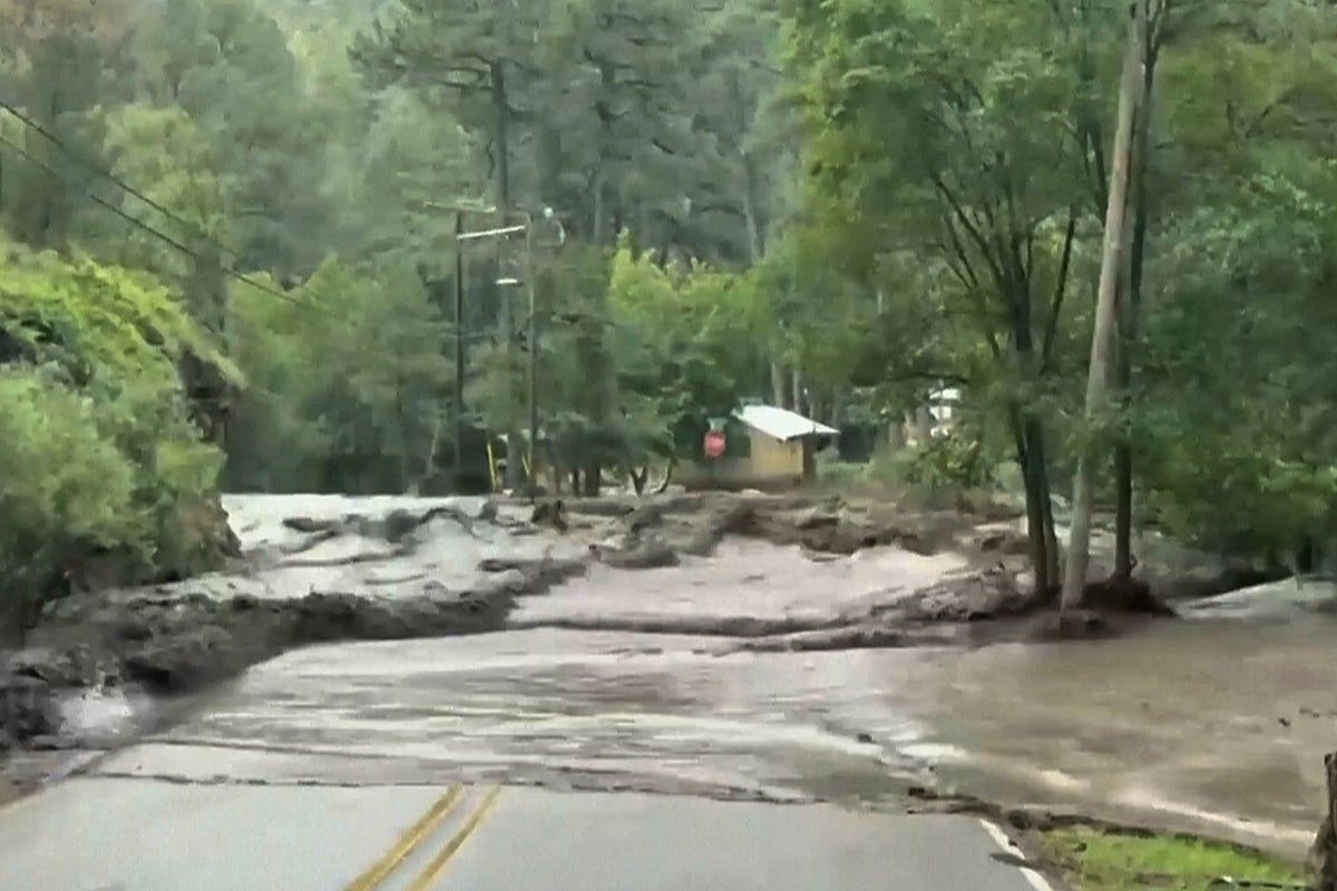 Flash flooding prompts rescues in New Mexico mountain…