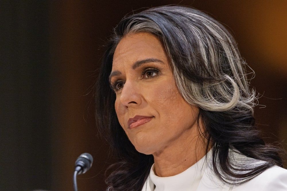 Ex-CIA Officer Refutes Gabbard's Claim Against Obama:…