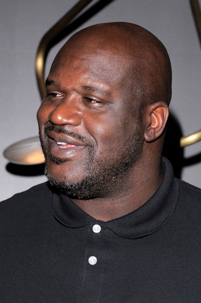 Shaq Buys A Family Of 11 A New Mercedes Van, Then…