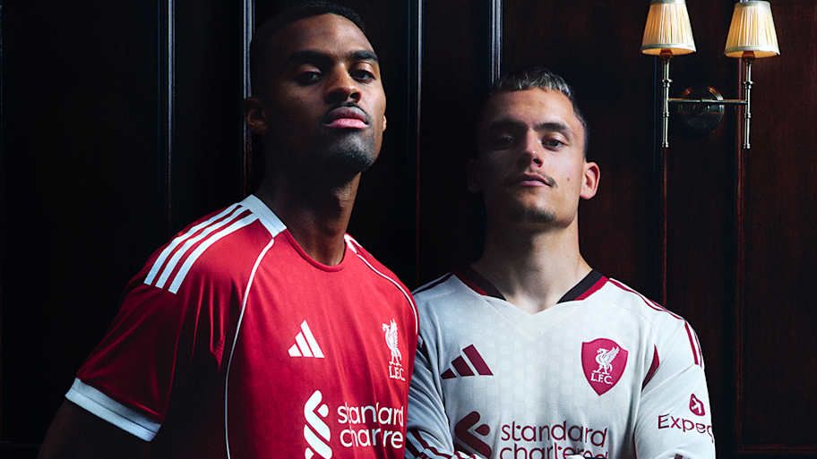 Sports Illustrated - Liverpool Unveil New Adidas Home,…