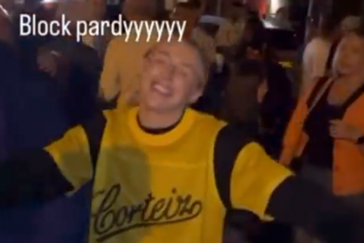 Chloe Kelly dances with friends and locals at Hanwell…