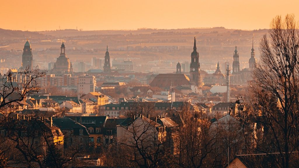 Exploring Dresden with a Guide – Where to Find the…