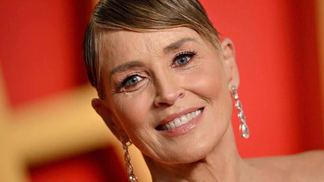 This one detail in Sharon Stone’s entryway completely…