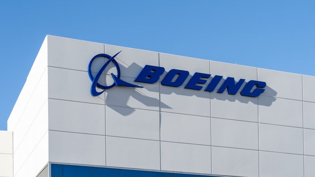 What's Going On With Boeing Shares Today?