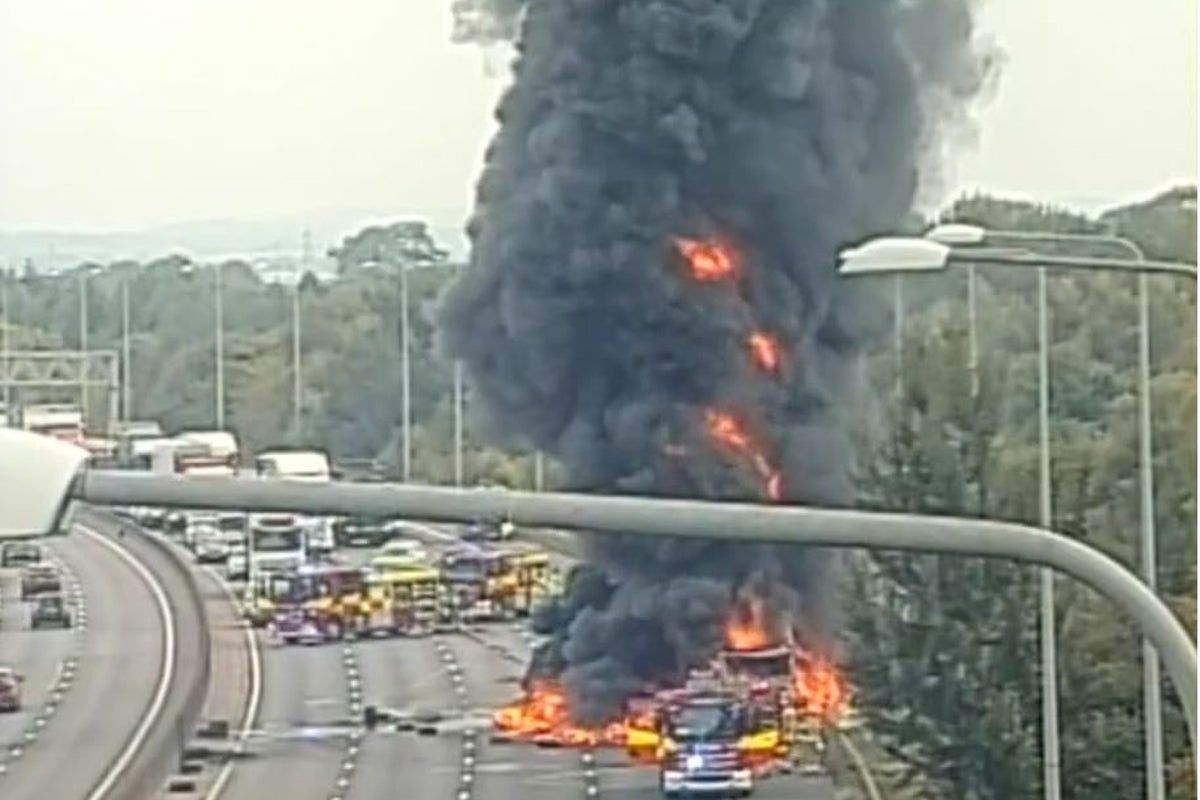 M25 closed after lorry bursts into flames