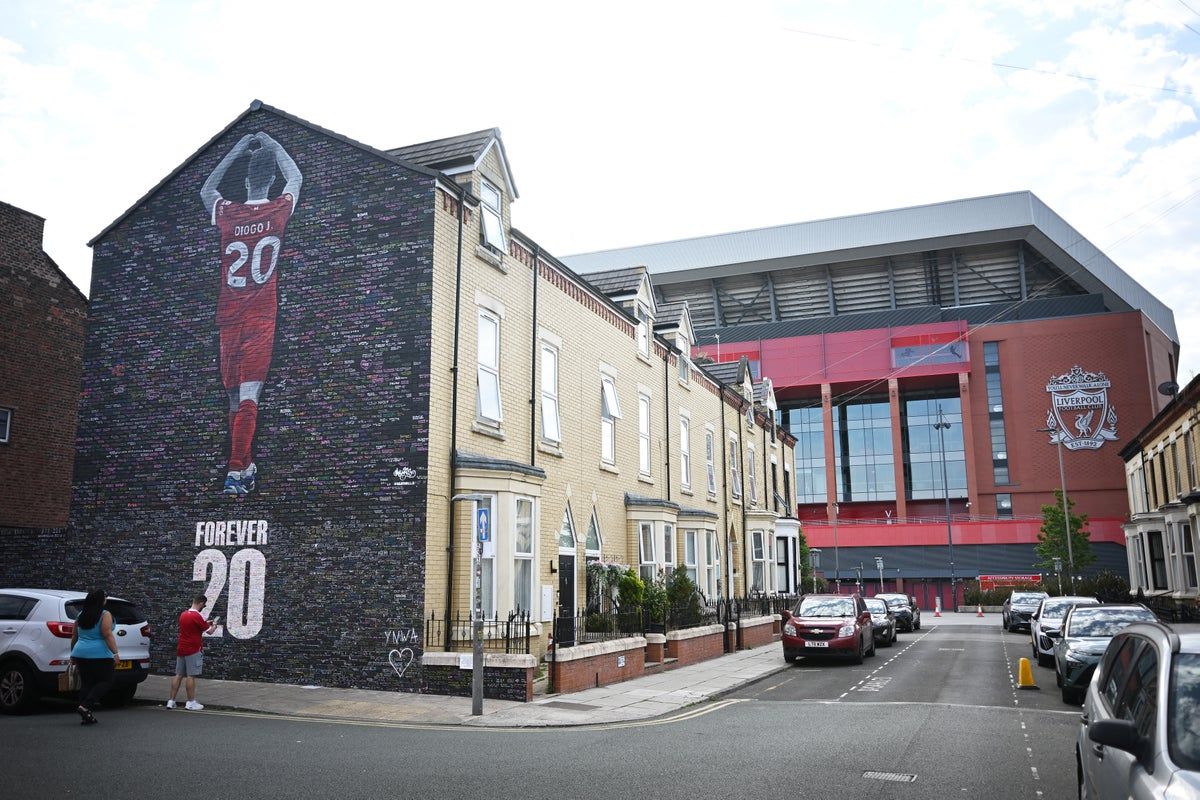Liverpool v Bournemouth live: Premier League season…