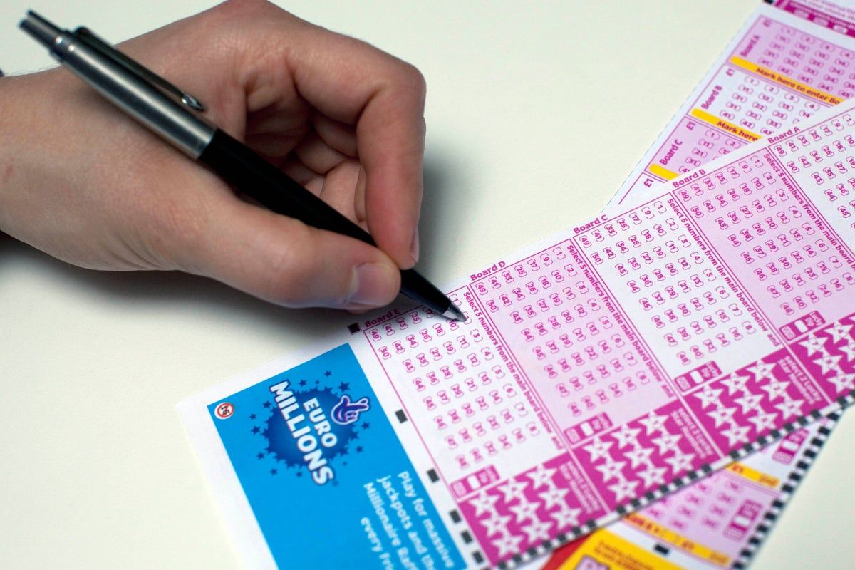 Lucky person wins largest ever lottery jackpot