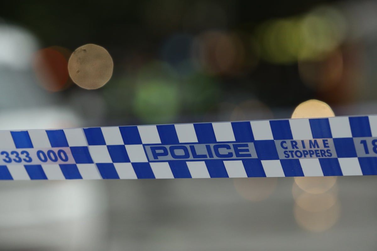 Australia shooting latest: Two police officers feared…