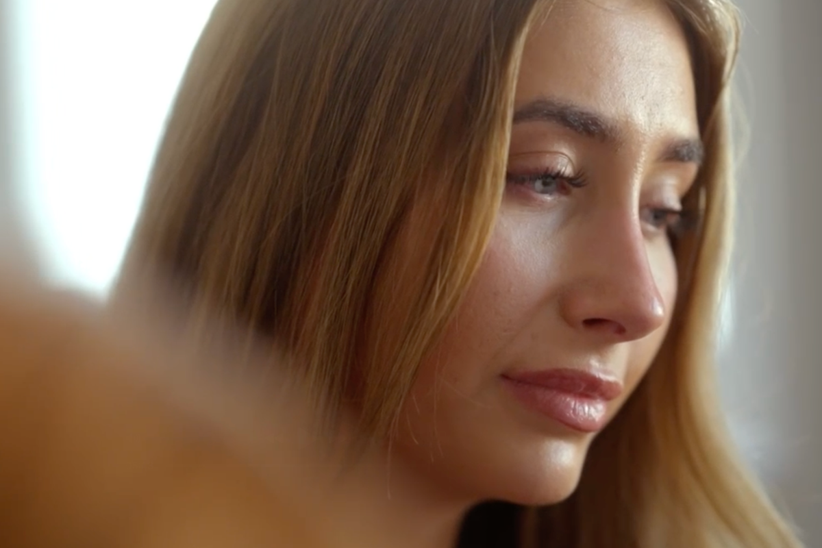 Lily Phillips and parents break down in tears over her…