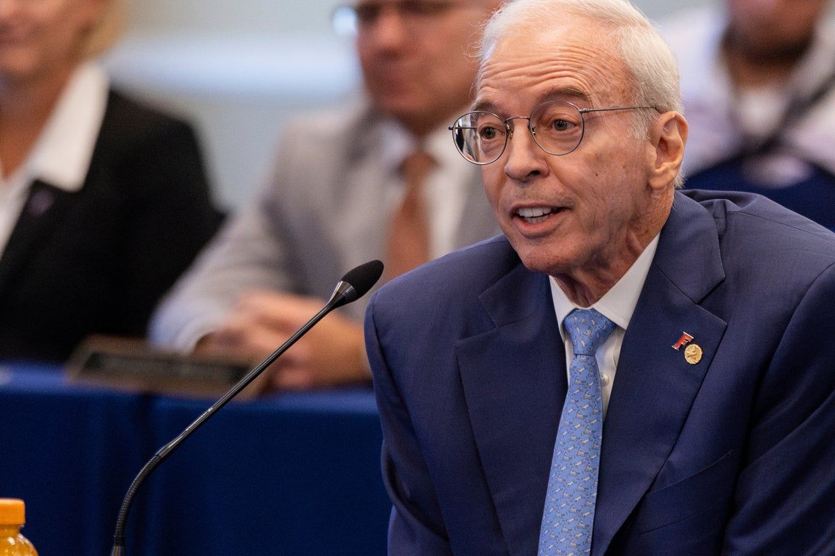University of Florida picks an interim president after…
