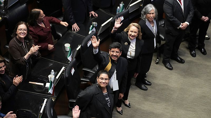 Mexico’s new Supreme Court takes office amid…