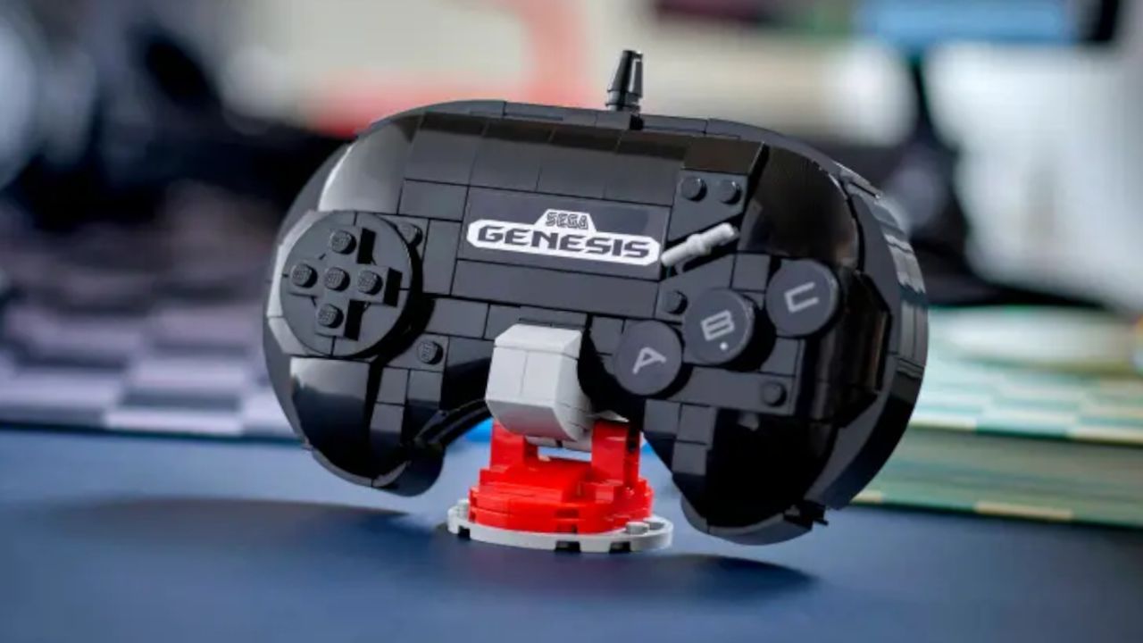 "The Mega Drive deserves better" - A Lego Sega Genesis…