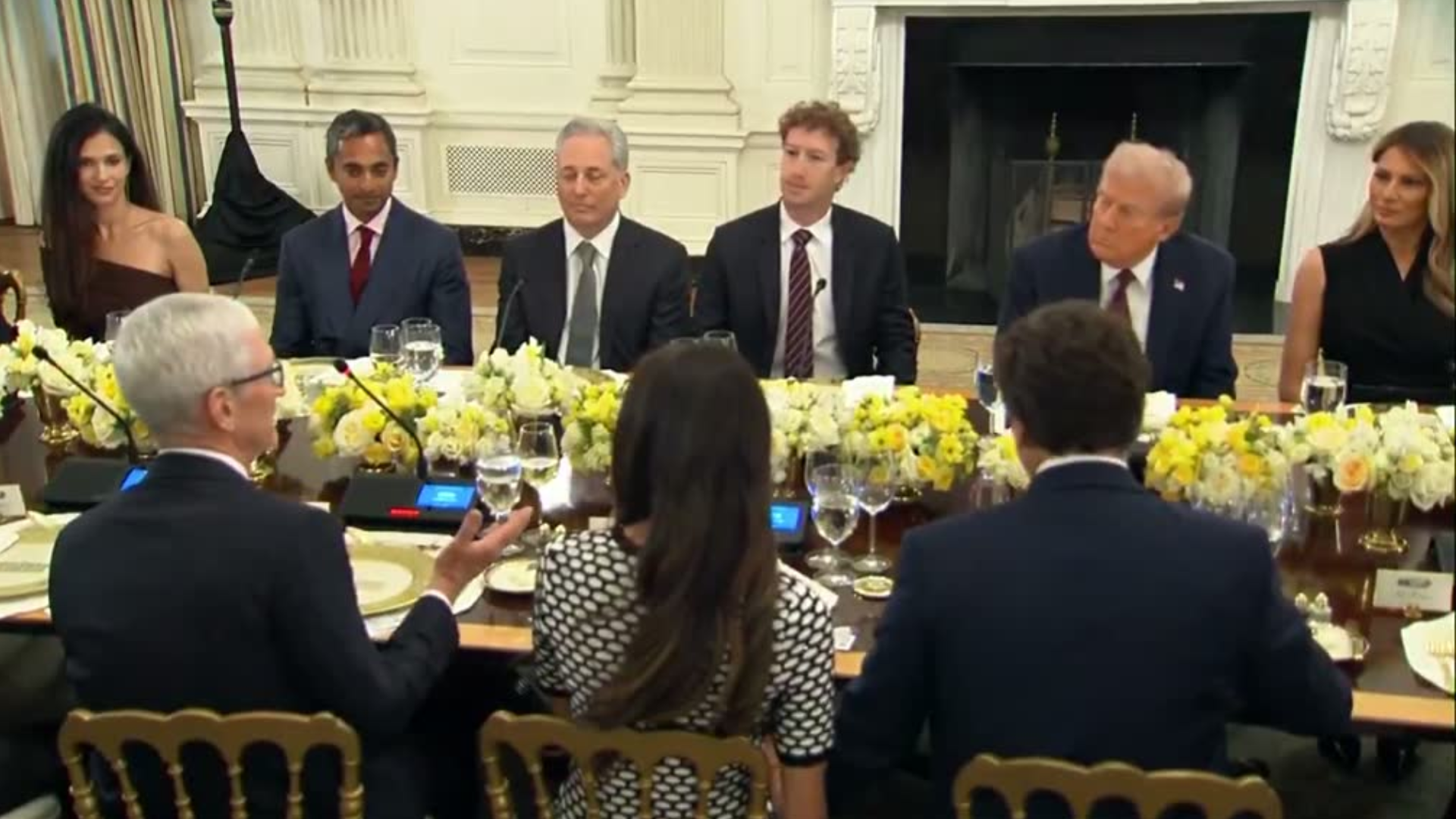 'High IQ Table': Trump Hosts AI Titans at White House…