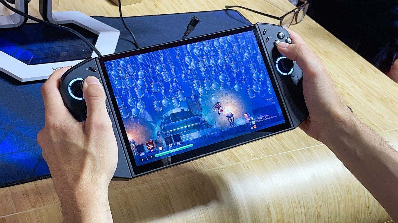 Lenovo Legion Go 2 specs unveiled: The handheld gaming…