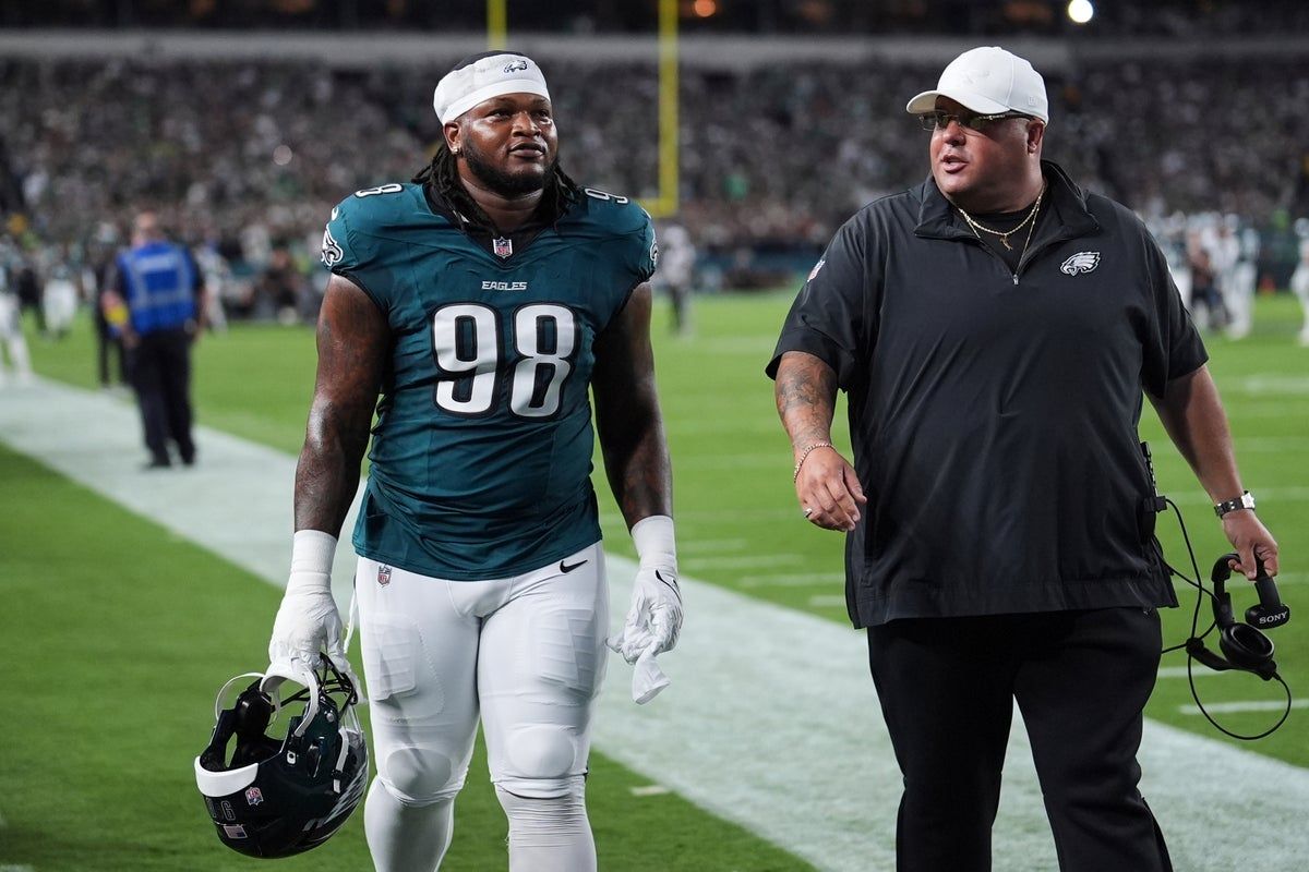Spit spat: Jalen Carter's ejection from Eagles' opener…