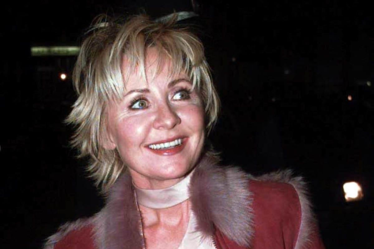 ‘I was a secret drinker’, singer Lulu says as she…