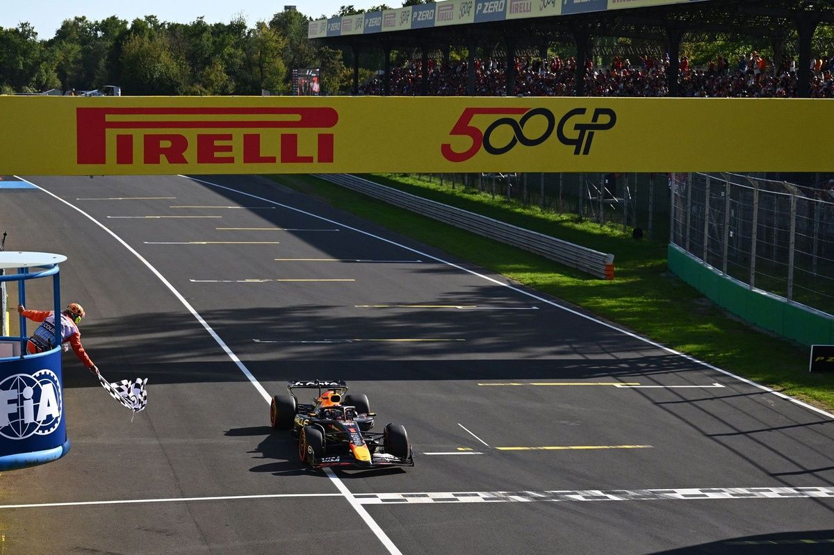 Where Verstappen's fastest-ever F1 lap fits in with…
