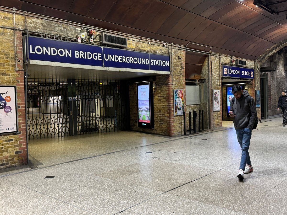Tube strike latest LIVE: London Underground and DLR…