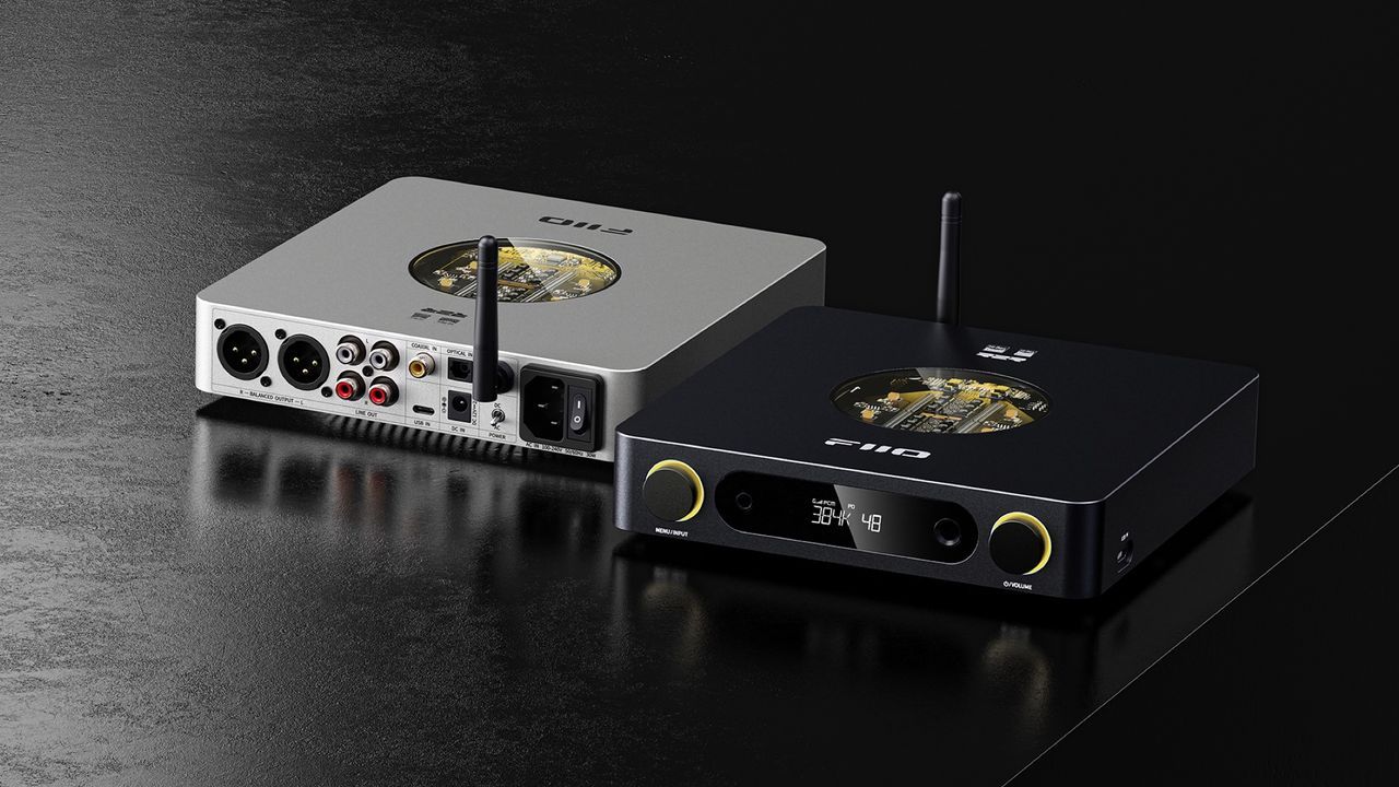 FiiO’s newest desktop DAC is now even more deluxe