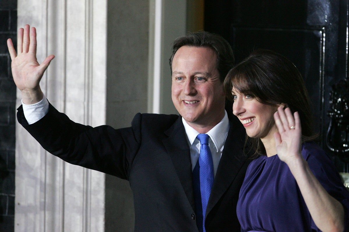 Samantha Cameron to close her fashion label after…