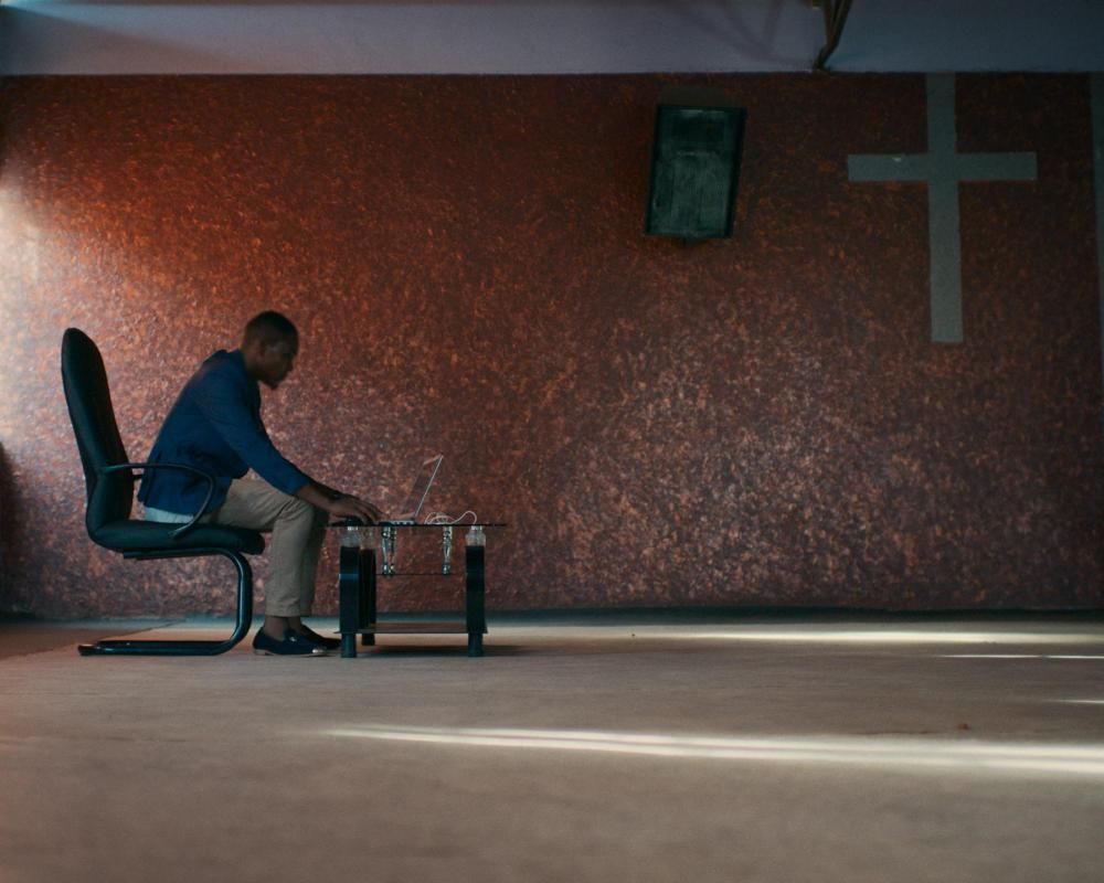 Inside the world of Kenya’s ‘shadow scholars’ paid to…