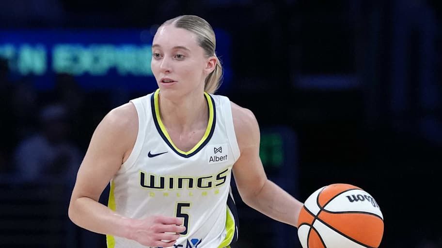 Sports Illustrated - Paige Bueckers' Rookie of the…