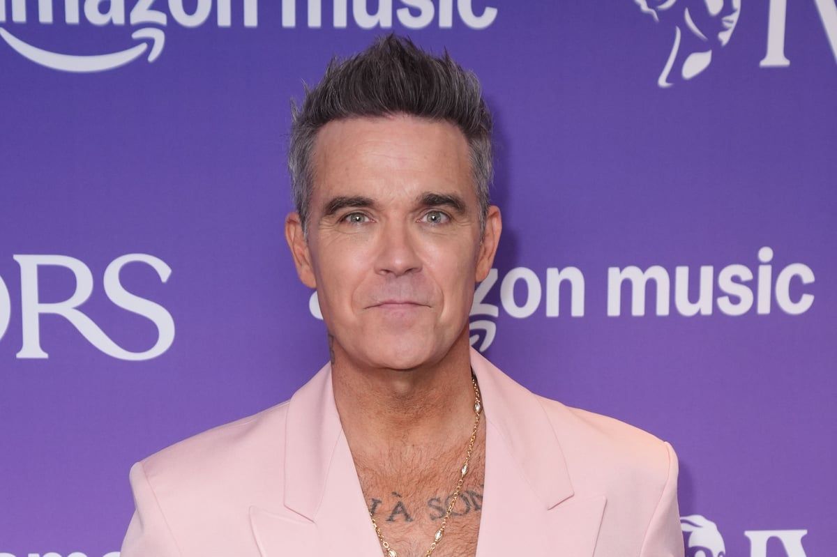 Robbie Williams delays release of new album Britpop to…