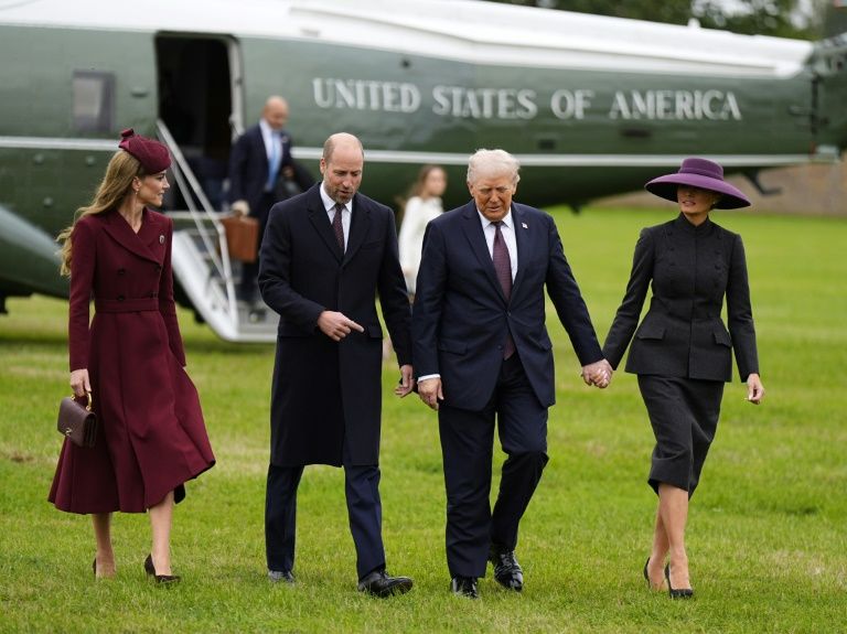 Trump And Melania Didn't Bow Or Curtsy To King Charles…