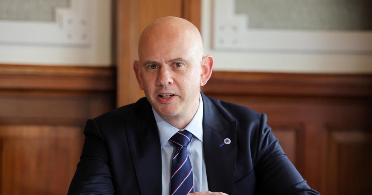 Patrick Stewart addresses Rangers' Russell Martin…