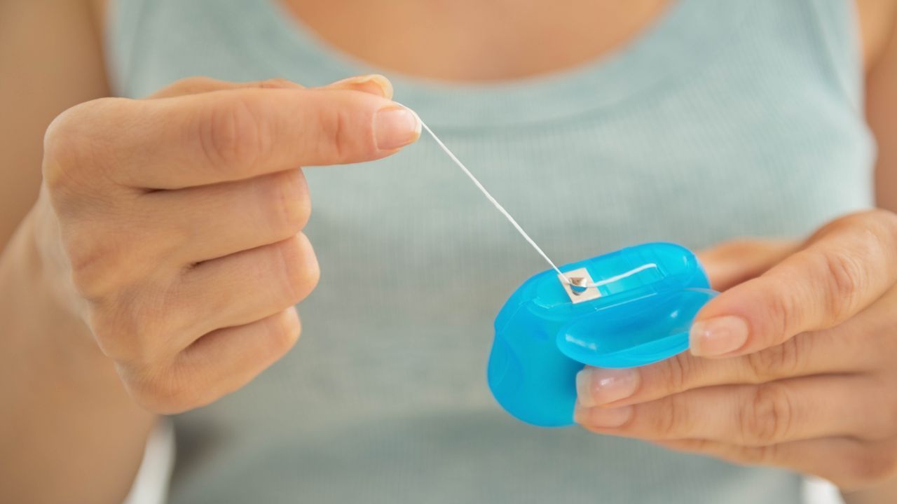 Water flosser vs. dental floss — which should you use?
