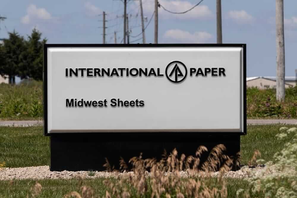 International Paper Stock: Is IP Underperforming the…