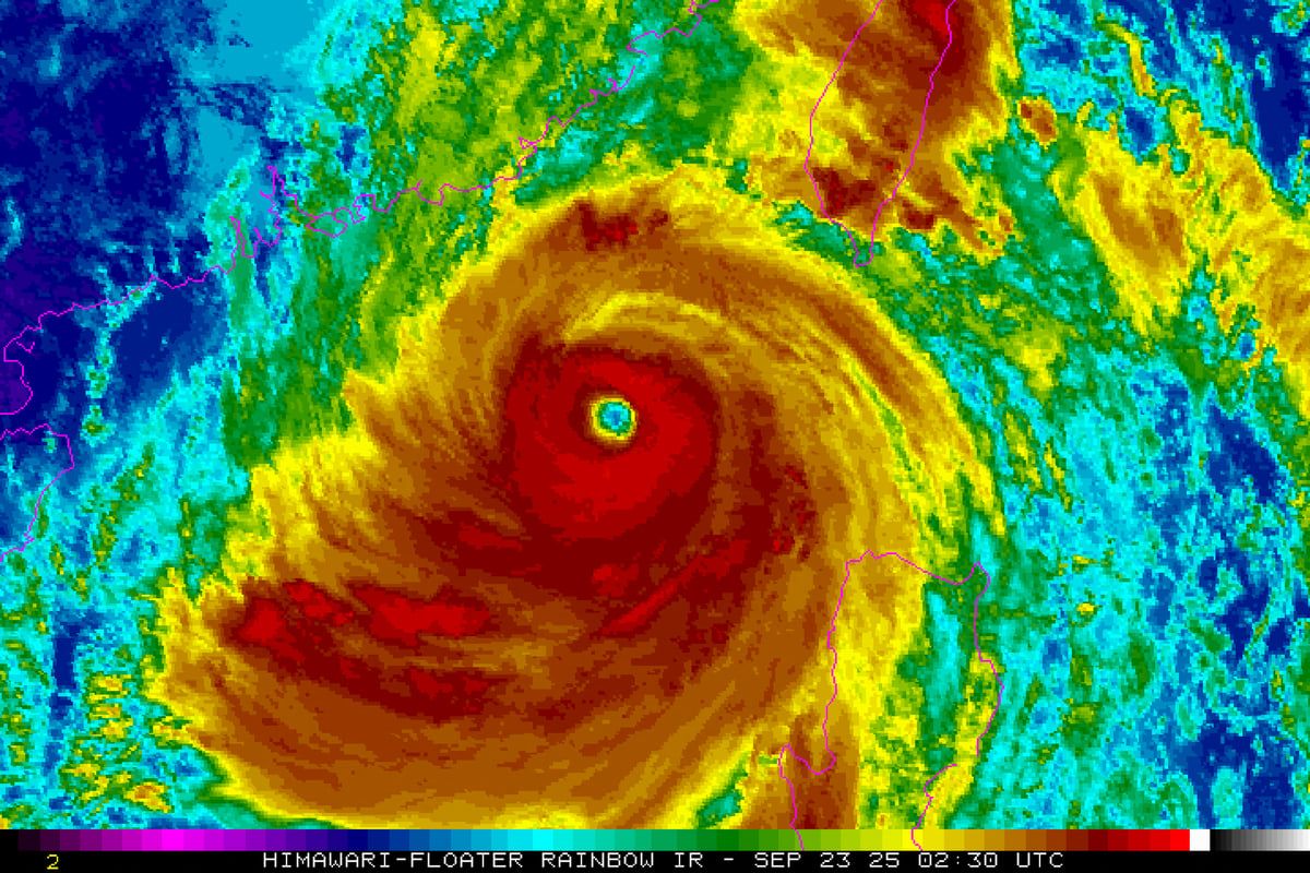 Super Typhoon Ragasa latest: Hong Kong shuts down as…