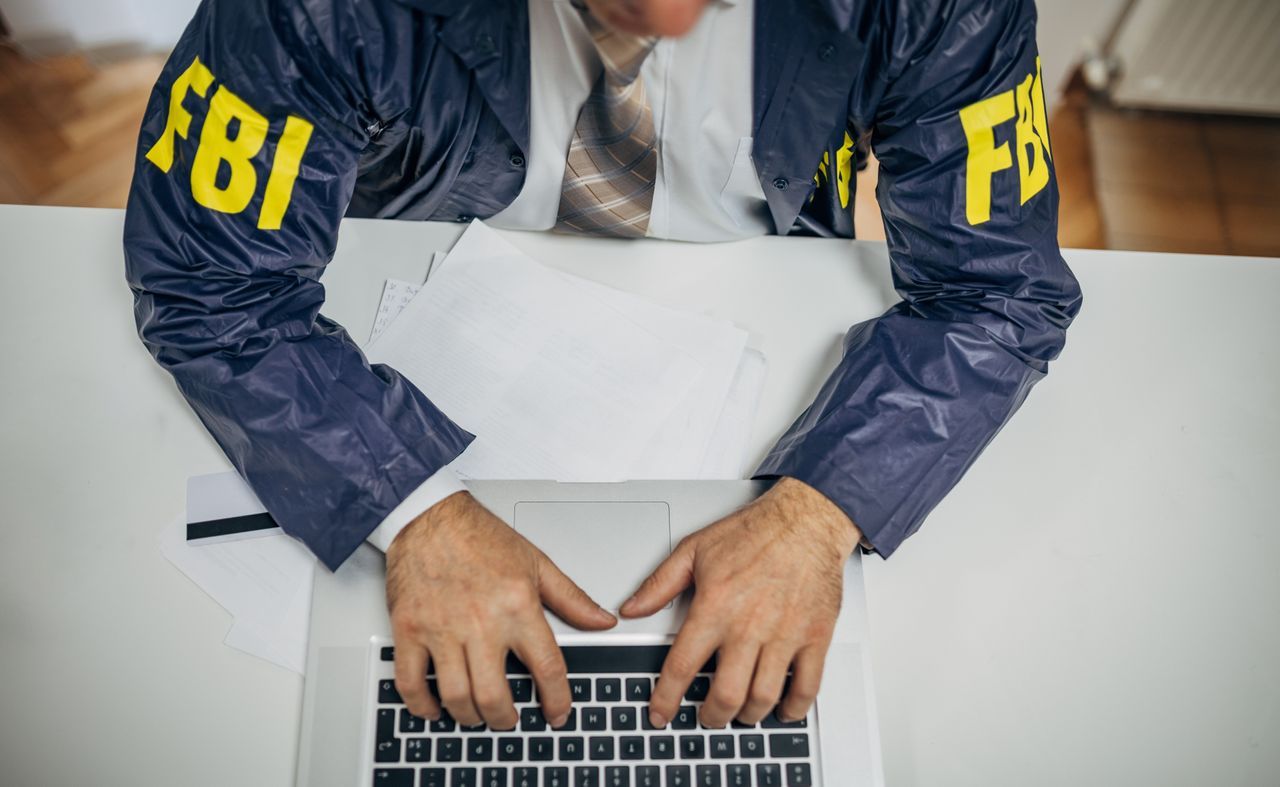 FBI warns hackers are impersonating crime reporting…